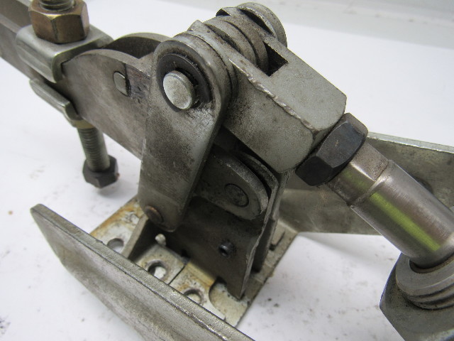 KNU-VISE AO-802 800lb Capacity Air Operated Hold Down Clamp Horizontal ...
