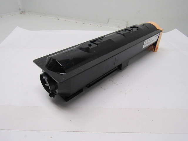 Xerox 106R01304 Toner Cartridge New In Box | Bullseye Industrial Sales
