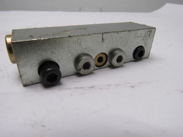 Lincoln Industrial ML-10T Modular Lube Lubricant Divider Valve ...