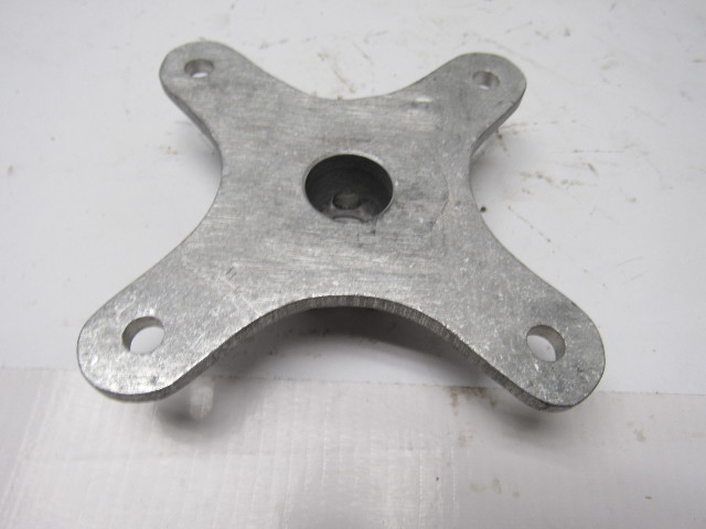 Tennant TN-47501 Brush Adapter Hub 1.00B | Bullseye Industrial Sales