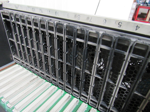 GE Fanuc IC698CHS017C 17 Slot Wall Mount Rack W/Power Supply & Fans ...