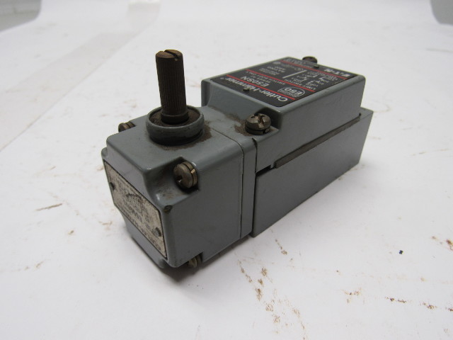 Cutler-Hammer E50SN E50DN1 Series A-2 Switch Body w/ Series A-1 Head 5 ...