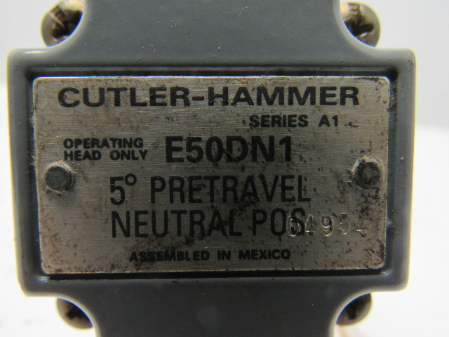 Cutler-Hammer E50SN E50DN1 Series A-2 Switch Body w/ Series A-1 Head 5 ...