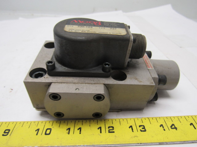 Moog Controls 730-103 Pilot Operated 2 Stage Flow Control Servo Valve ...
