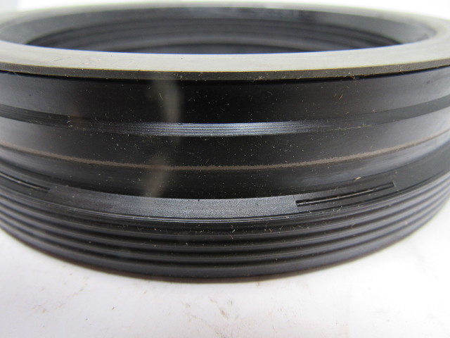 CR Chicago Rawhide 47695 SKF Wheel Seal Lot of 2 | Bullseye Industrial ...