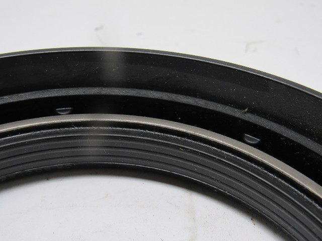 CR Chicago Rawhide 47695 SKF Wheel Seal Lot of 2 | Bullseye Industrial ...