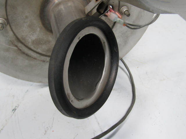 Novatec VR8 Stainless Steel Vacuum Material Receiver 8" | Bullseye ...