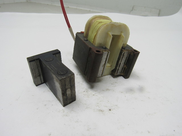 Vickers 317768 115V 60Hz Coil Assembly | Bullseye Industrial Sales