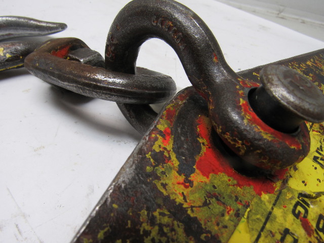 3 Ton Forklift Battery Hook Lifting Plate 6000Lb | Bullseye Industrial ...