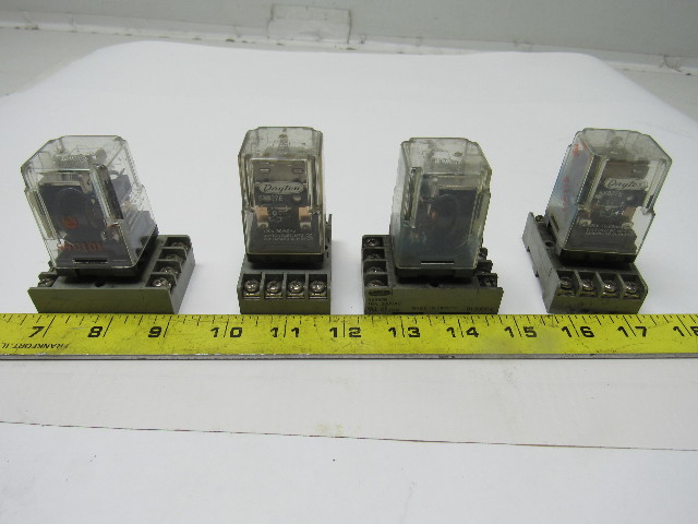 Dayton 5X827E General Purpose Plug In Relay W/5X852E Socket Base Lot Of ...