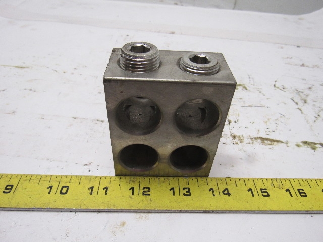 Burndy K22A36U-2 Stacked Panel Lug Aluminum 4-Conductor 2-Hole Mount ...