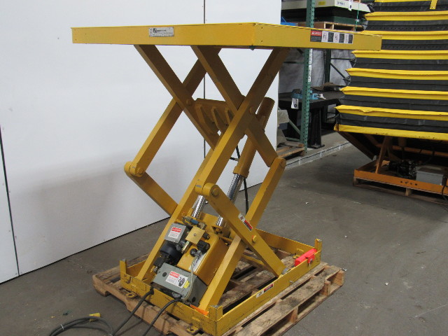 ADVANCE LIFTS TSL-248 2000 LB Lift Table 115V 10"-58-1/2"Height 48"x48 ...