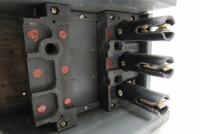 ITE BOS14352 60A 600V 3PH 3 Wire Fusible VacuBreak Bulldog Switch Bus ...