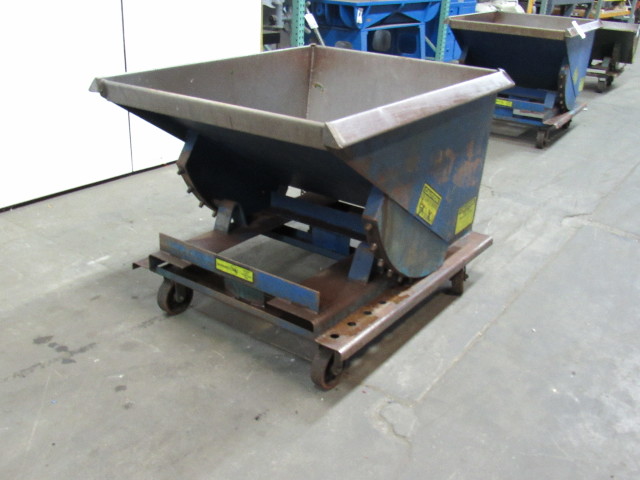 JESCO 211711 .5 YARD Self Dumping Trash Chip Scrap Hopper On Castors ...