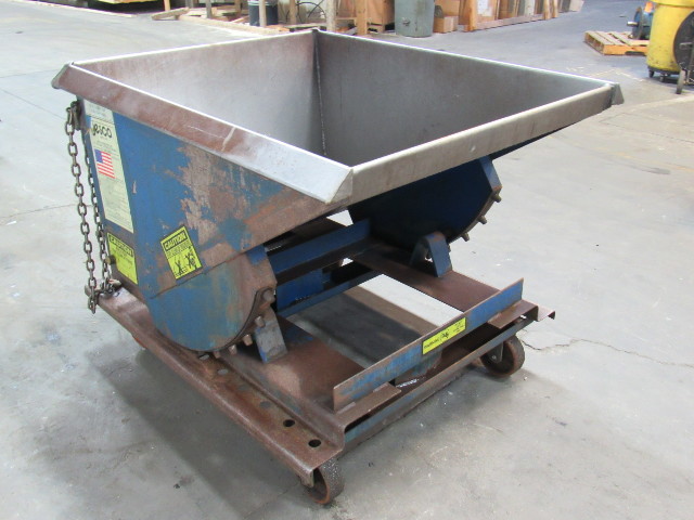 JESCO 211711 .5 YARD Self Dumping Trash Chip Scrap Hopper On Castors ...