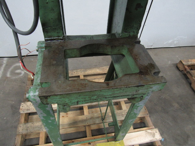 Rousselle No. 0 Mechanical OBI Punch Press 5 Ton 1-1/4" Stroke 4 ...