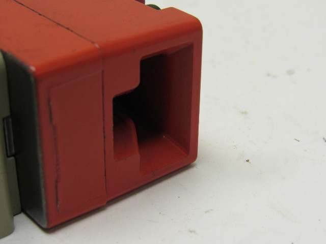 Omron D4BS-35FS NEMA A600 Mechanical Interlock Safety Switch | Bullseye ...