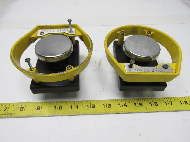 REES 600 VAC 250 VDC MAX Heavy Duty Guarded Palm Push Button Lot Of 2 ...