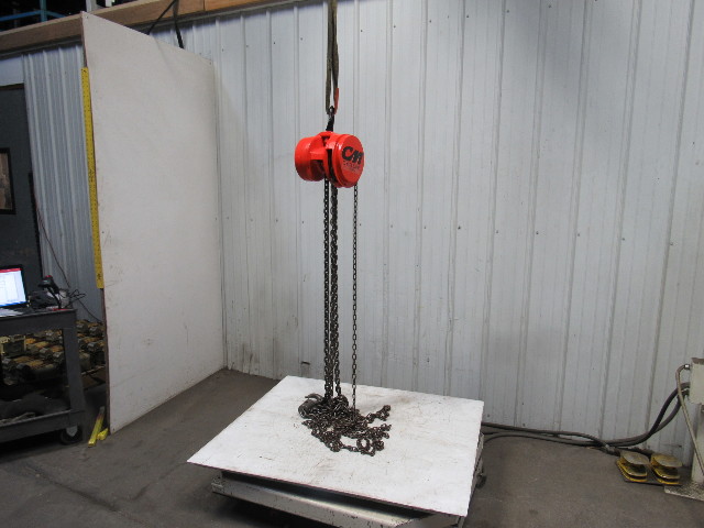 CM Model S 1-1/2 Ton Manual Chain Fall Hoist 21' Lift w/Load Limiter ...
