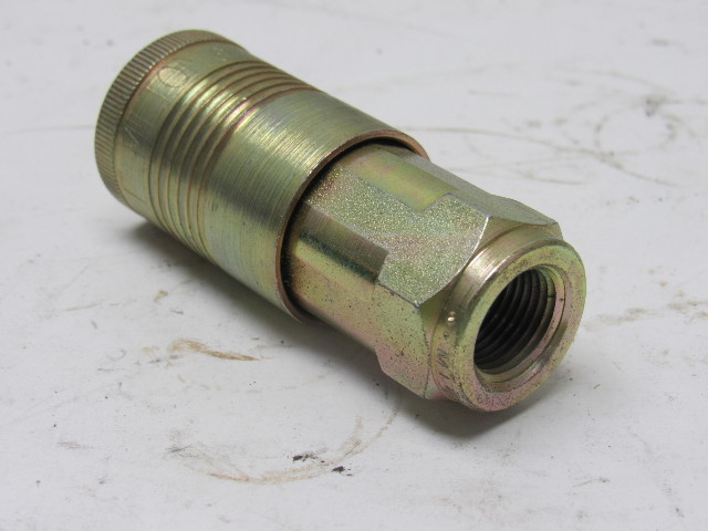 Milton 1815 Female Pneumatic Quick Coupler 1/2" NPT Lot of 6 | Bullseye ...