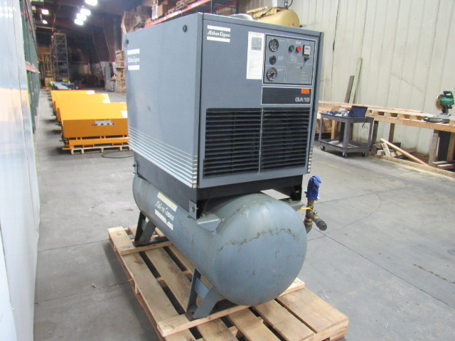 Atlas Copco GA18 25HP Rotary Screw Compressor w/33,000 hrs 208V 3 Phase ...