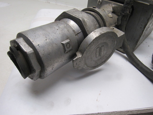 Crouse-Hinds AP J10487 M3 100A 250VDC 500VAC 4 Pole Grounded Plug ...