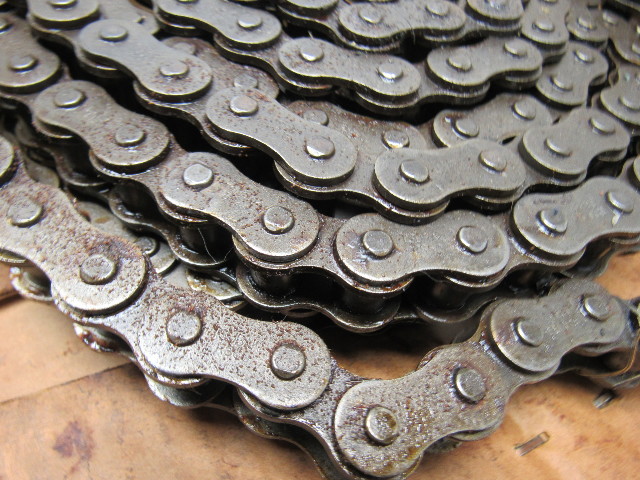 Tsubaki RS60 ANSI 60 Single Strand Riveted Roller Chain 18' | Bullseye ...