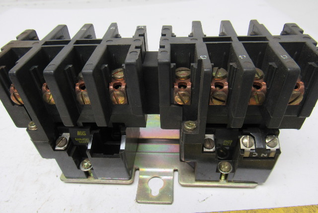 Square D Class 8965 Type TO-25 600V Ser B Reversing Hoist Contactor ...