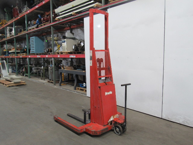 PrestoLifts/Lee Eng. PS286-50 Battery Power Straddle Stacker Fixed Legs ...