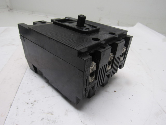 ITE EE3B050 240V 50Amp Type EE 3 Pole Molded Case Breaker | Bullseye ...