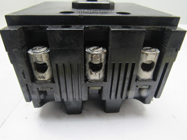 ITE EE3B050 240V 50Amp Type EE 3 Pole Molded Case Breaker | Bullseye ...