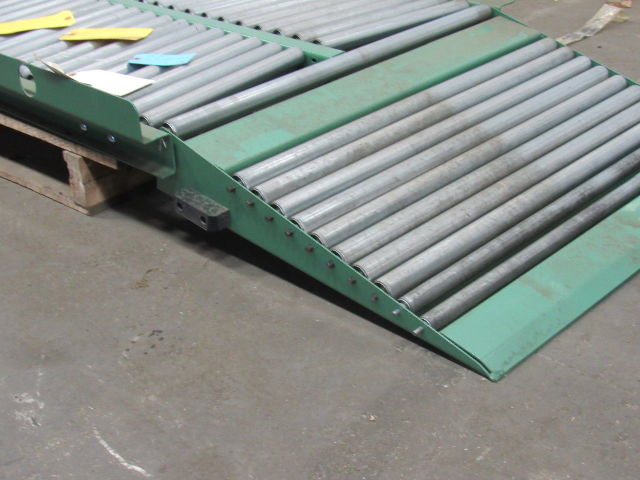 Roach Swivel Manual Diverting Gravity Roller Conveyor 72" x 35 ...