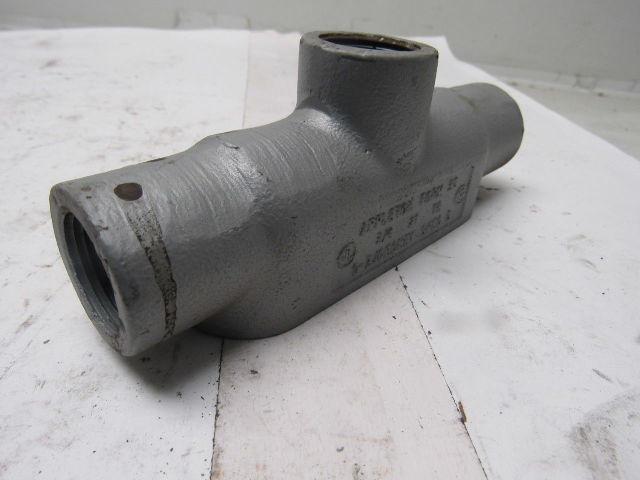 Appleton Form 35 3/4" TB Iron Unilet Conduit Body Type: TB Lot of 6 ...