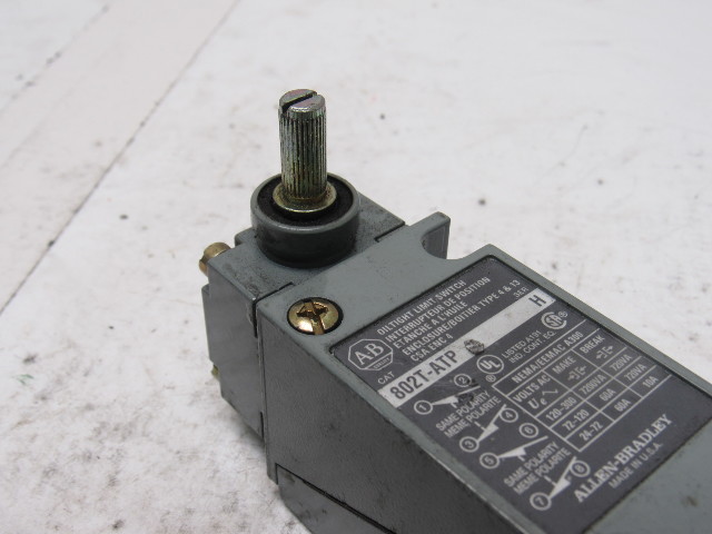 Allen Bradley 802T-ATP 300V 60A Limit Switch W/ 40146-747-63 Operator ...