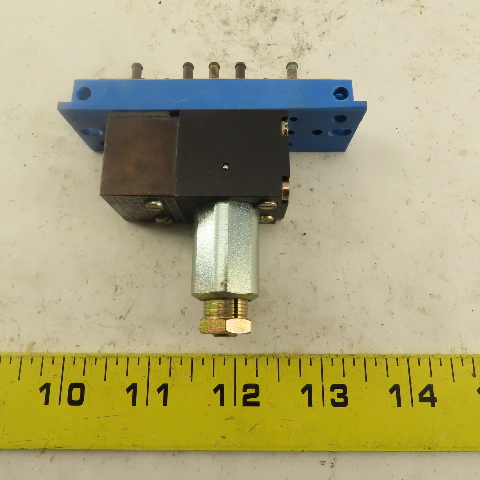 Festo VD-3-PK-3 Adjustable Pneumatic Pressure Dependent Switch 3mm Barb ...