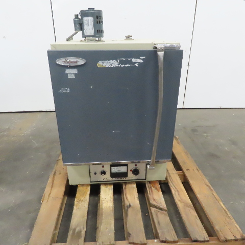 Hotpack 2133024-1 Industrial Forced Convection Oven 208V 1Ph | Bullseye ...