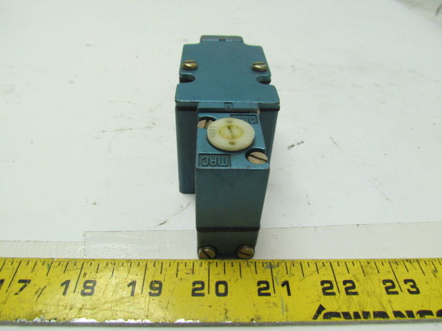 MAC 6211A-211-PM-1120A Single Coil Pneumatic Directional Control Valve ...