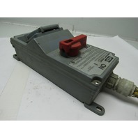 Hubbell HBLMITL HBL2420SW Circuit-Lock Safety-Shroud Twist-Lock ...