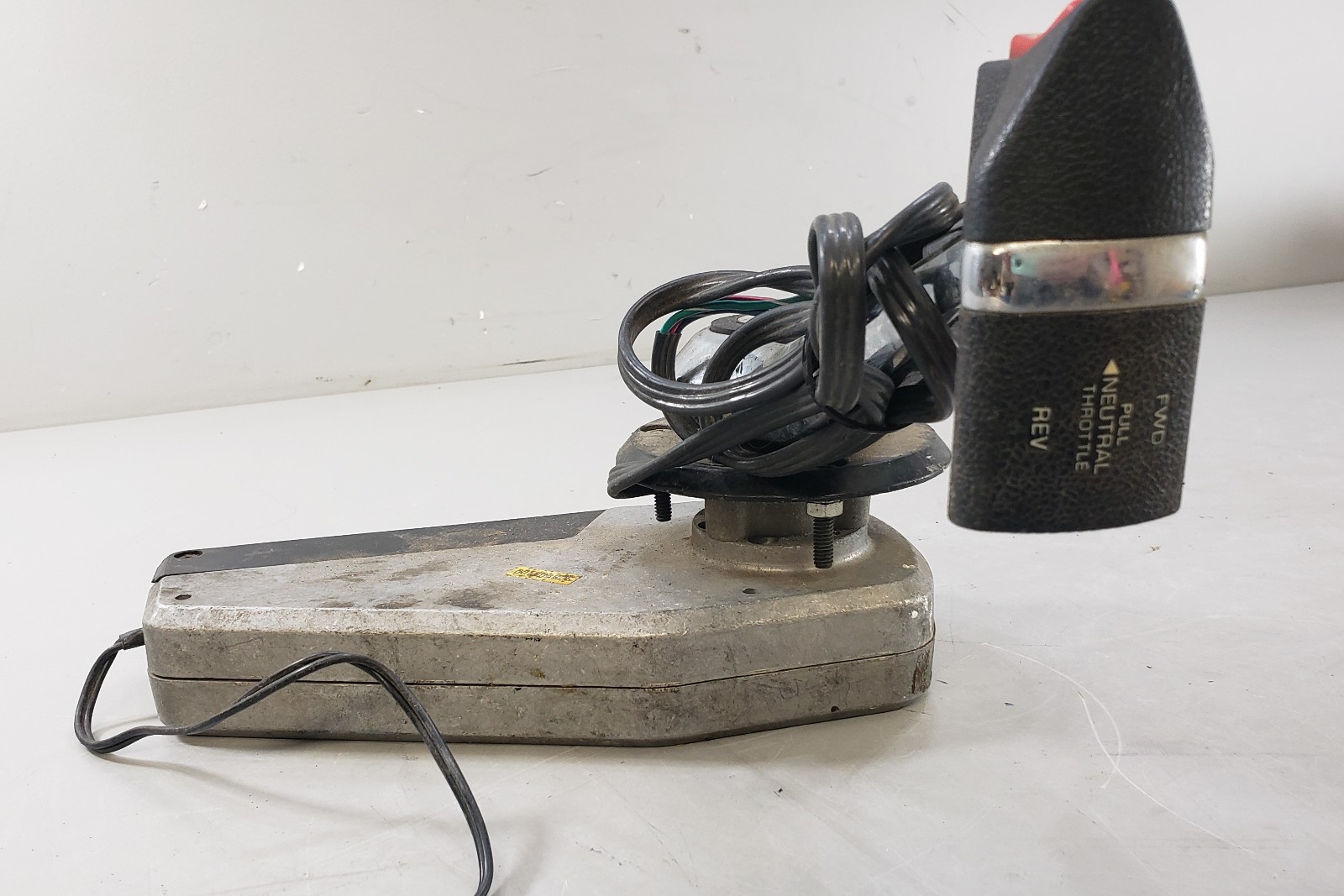 Johnson Evinrude OMC Concealed Side Mount Control Box W/ Trim Button ...