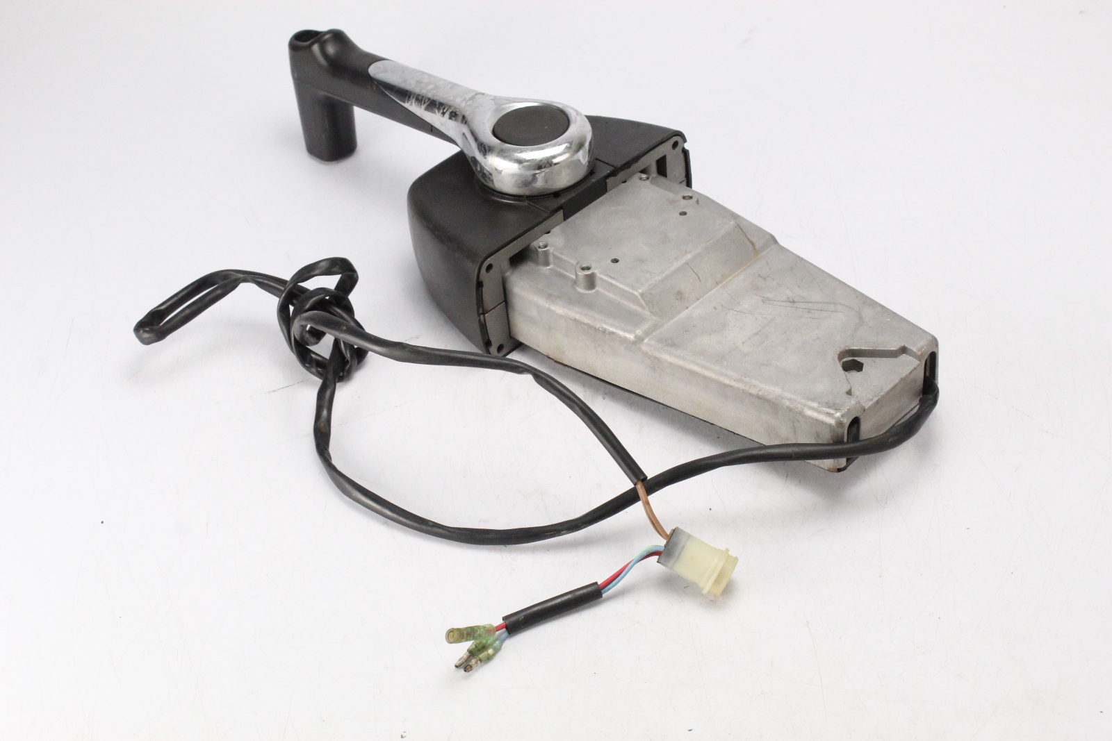 Yamaha 704 Binnacle Control Box | Southcentral Outboards Galleries