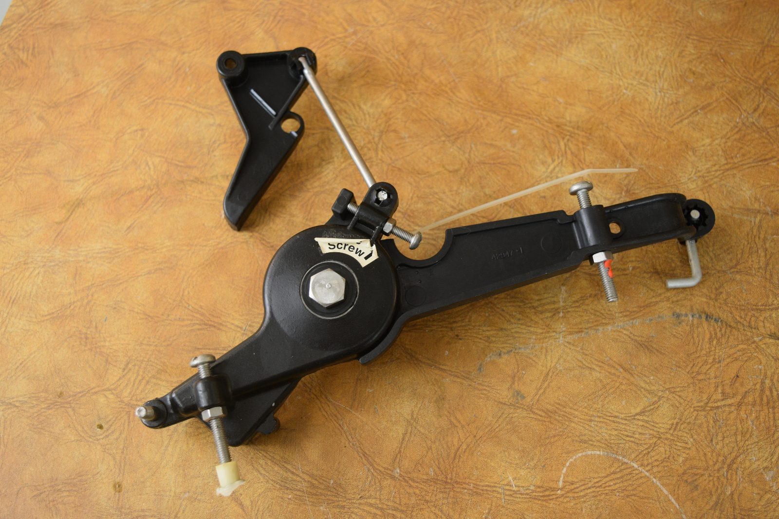 Mercury Throttle Linkage and Lever 1994-98 50 55 60 75 90 HP 42946 1 ...