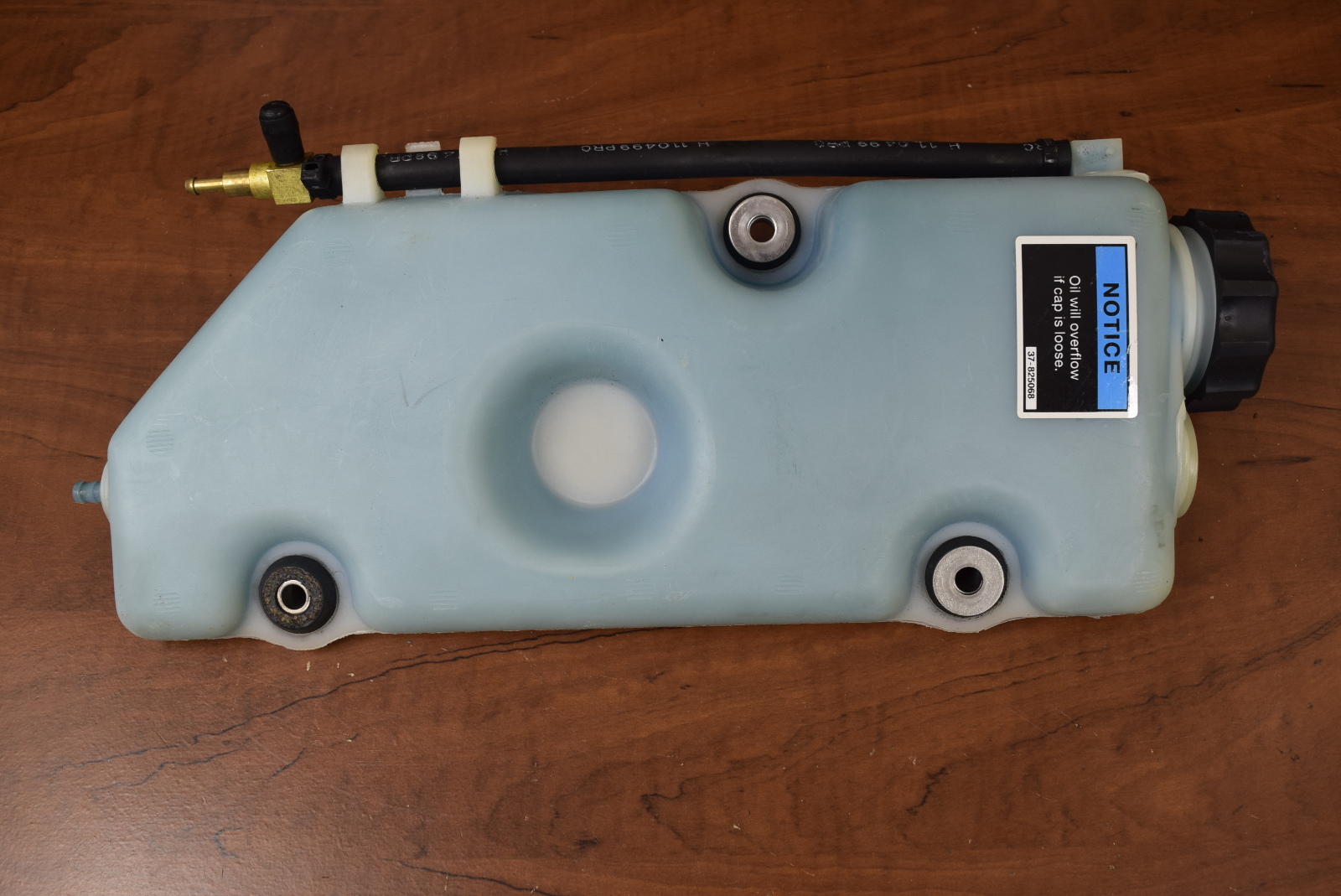 Mercury Oil Tank Assembly 818456A1 1995-2001 225 250 HP 3.0L ...