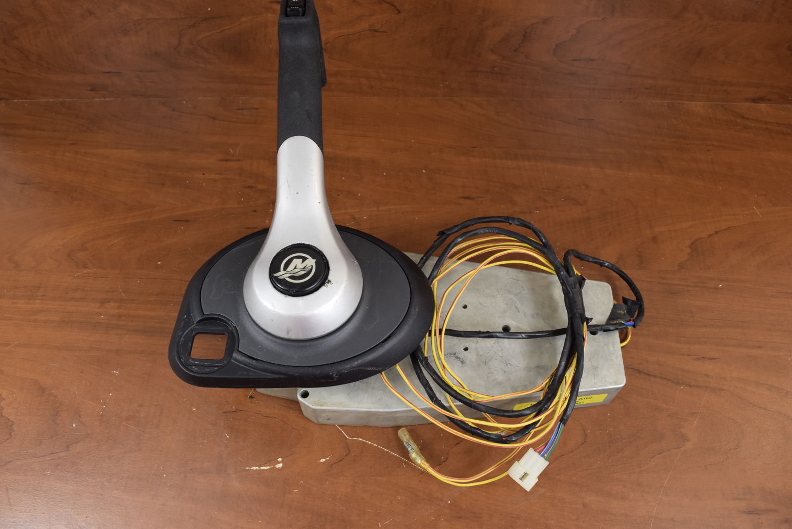 Mercury Concealed Control Box with Power Trim