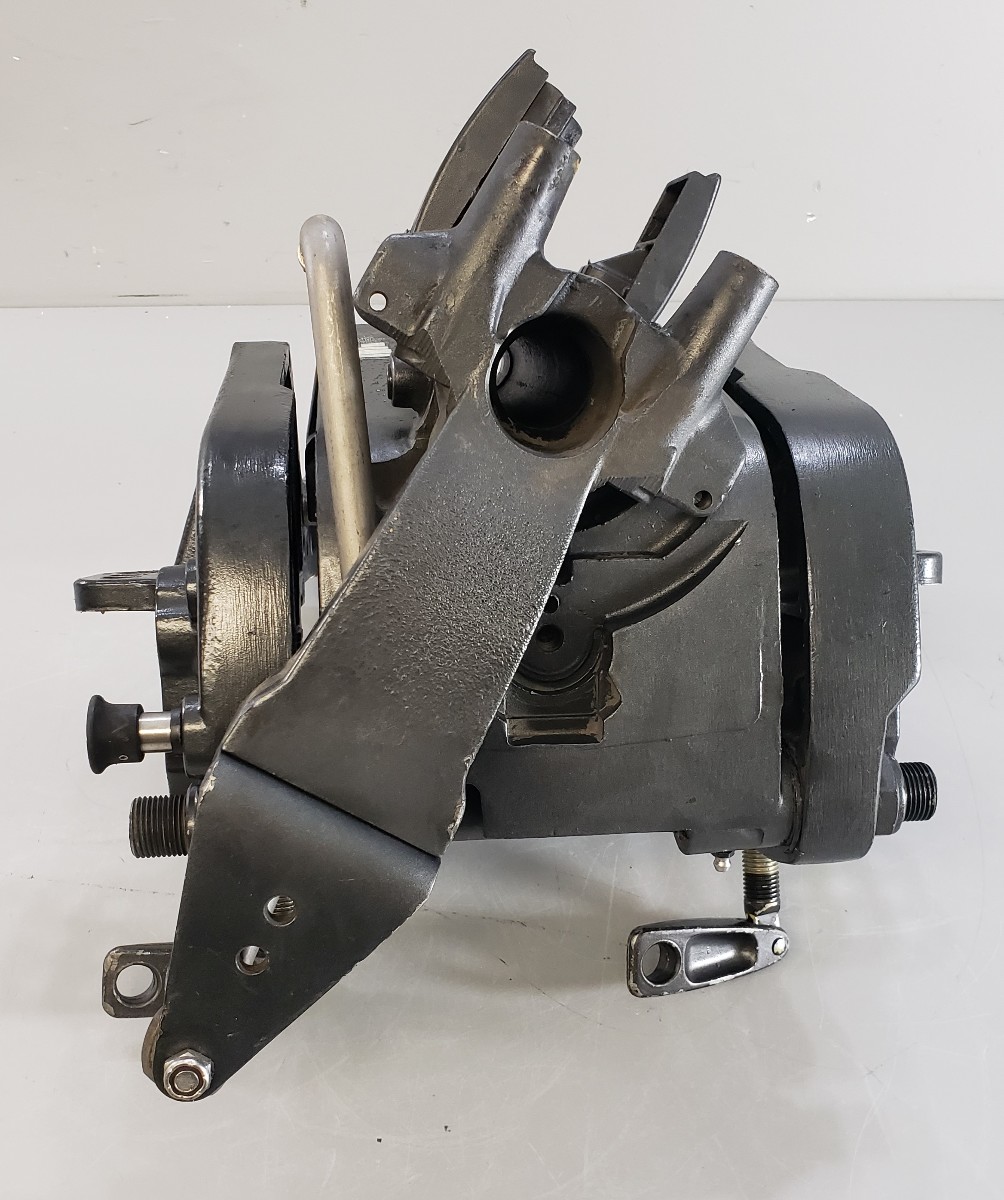 821773F6 821774F6 821772A6 Force 1998-1999 Swivel & Transom Brackets 40 ...