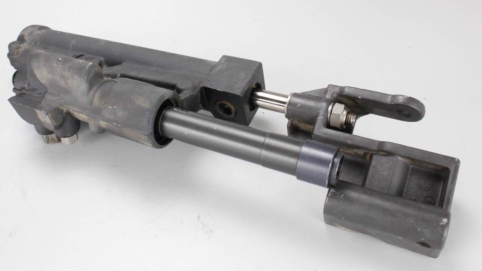 3862513 HAO 92 612 602 3850686 Volvo Penta Power Steering Actuator ...