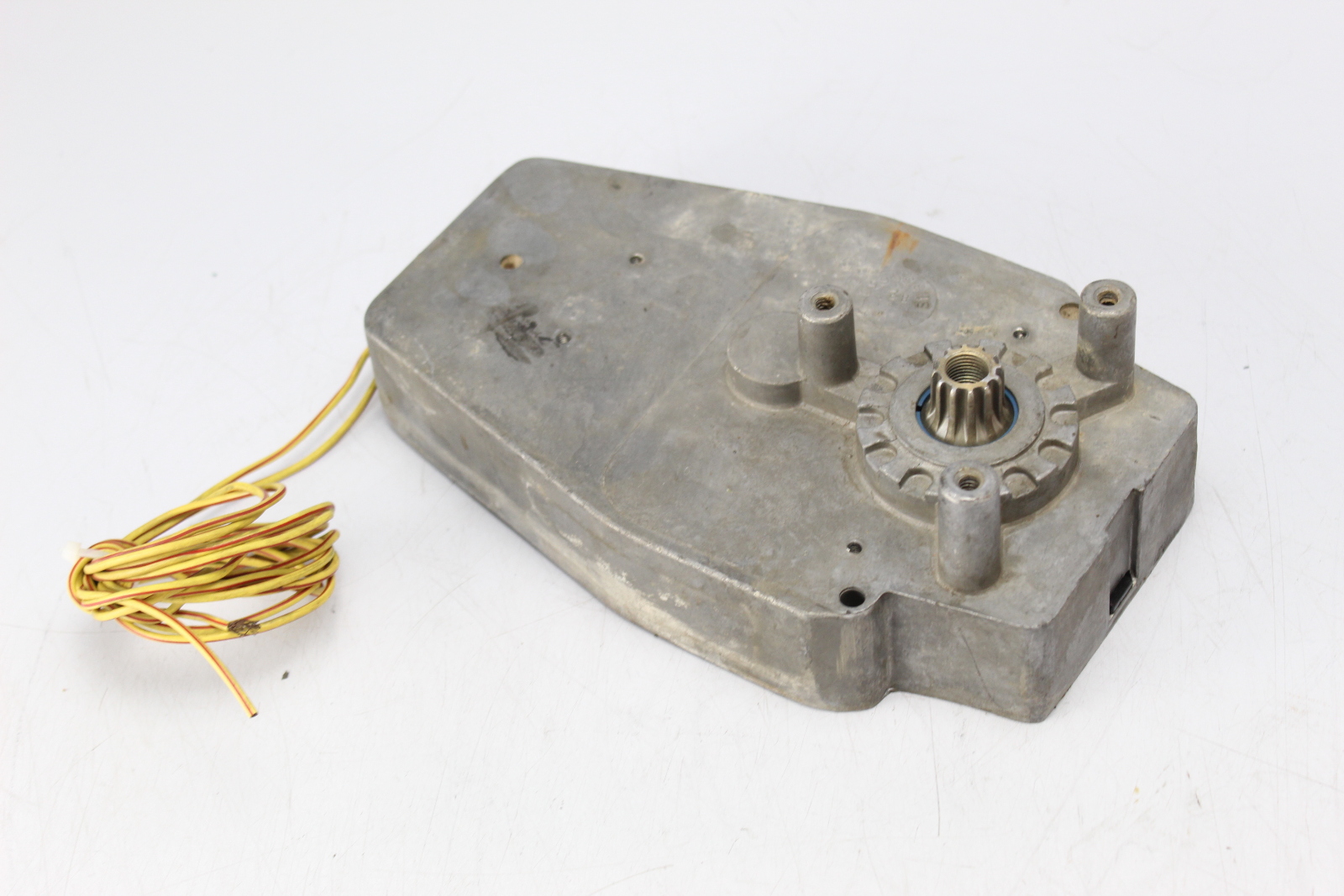 FRESHWATER C# 1856630-C Mercury Concealed Side Mount Remote Control Box ...