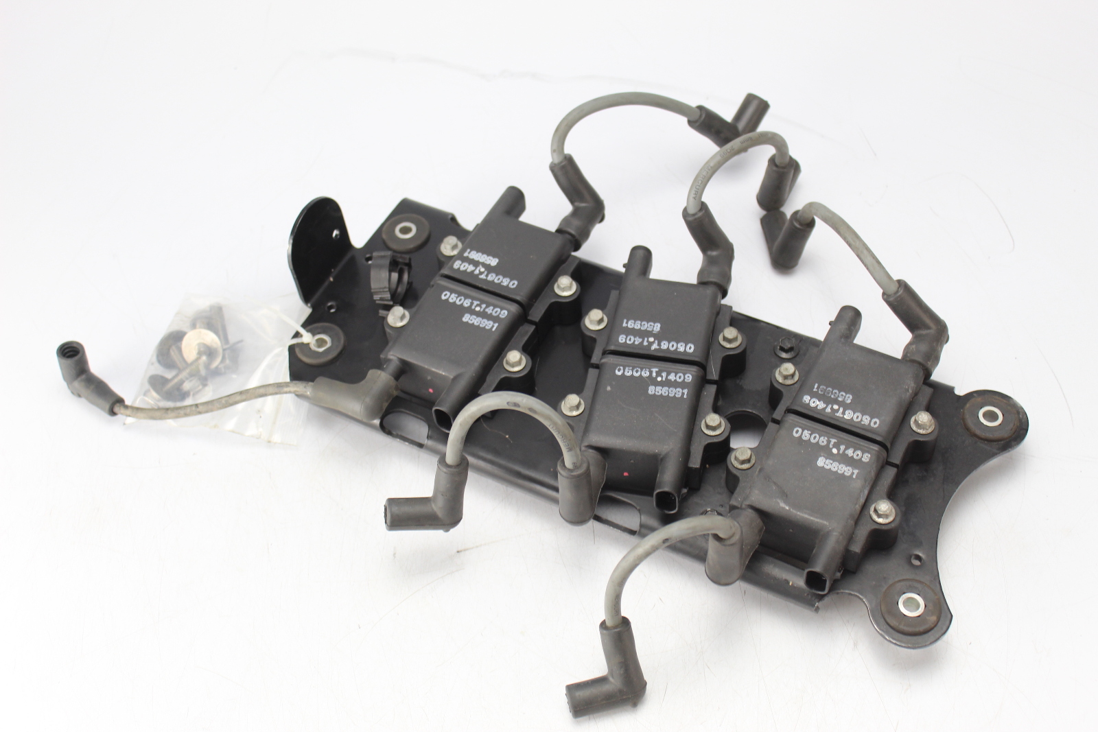 850295T4 856991A1 Mercury 1998-2006 Coils & Plate 200 225 250 HP 1 YEAR WTY | Southcentral Outboards