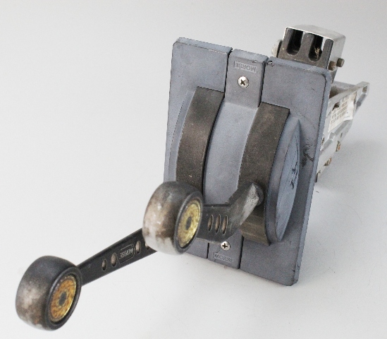 Morse Dual Lever Binnacle Center Mount Control Box ONLY | Southcentral ...