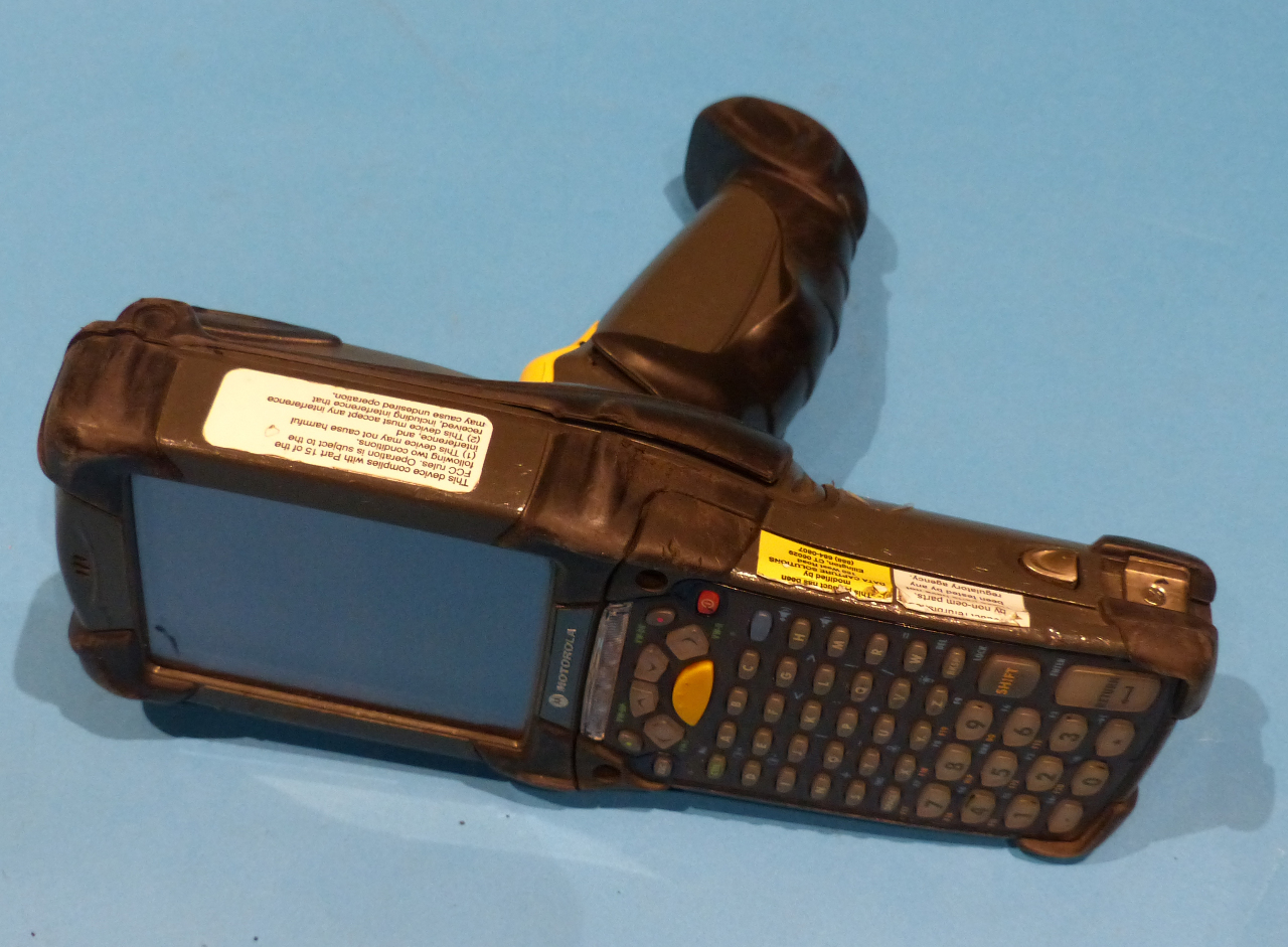 MOTOROLA MC9090-GF0HBEGA2WR HANDHELD WIRELESS BARCODE SCANNER | MDG ...