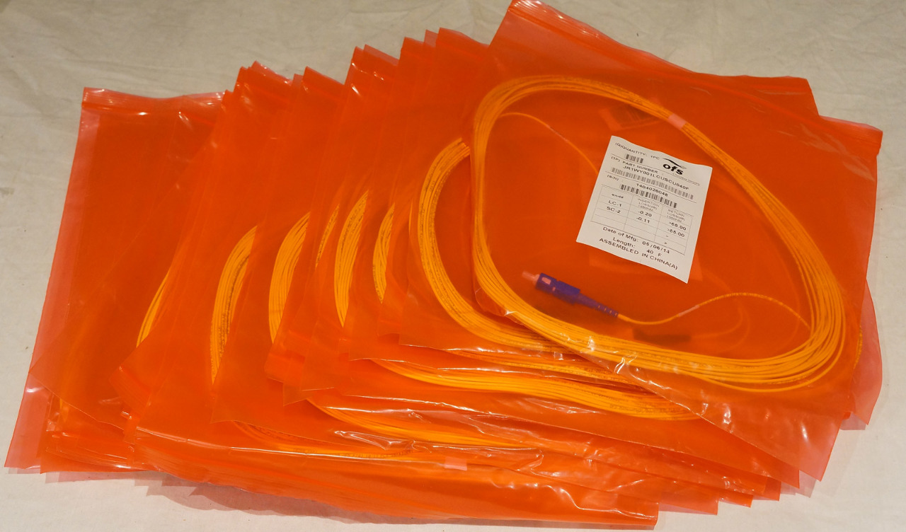 LOT OF 27* OFS FIBER OPTIC CABLES LC-1 TO SC-2 40F LENGTH ...